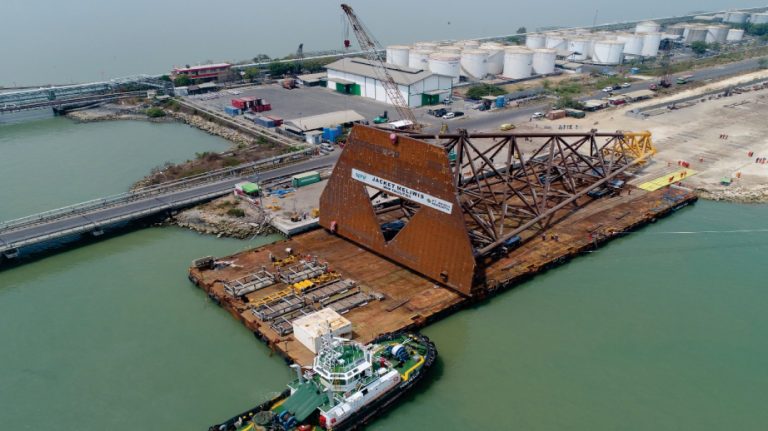 Engineered Heavy Lift & Transport - PT. SIMSAR REKA GEMILANG